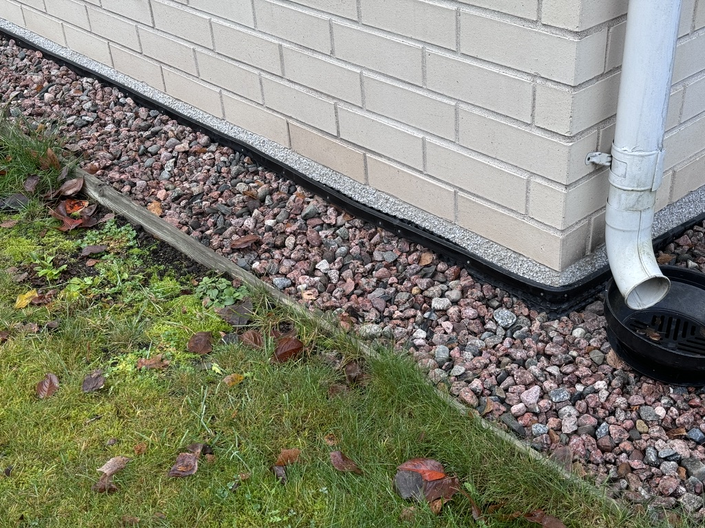 Sokkeli kuntoon – patolevy ja salaojitus tärkeässä roolissa - Omakotiliitto